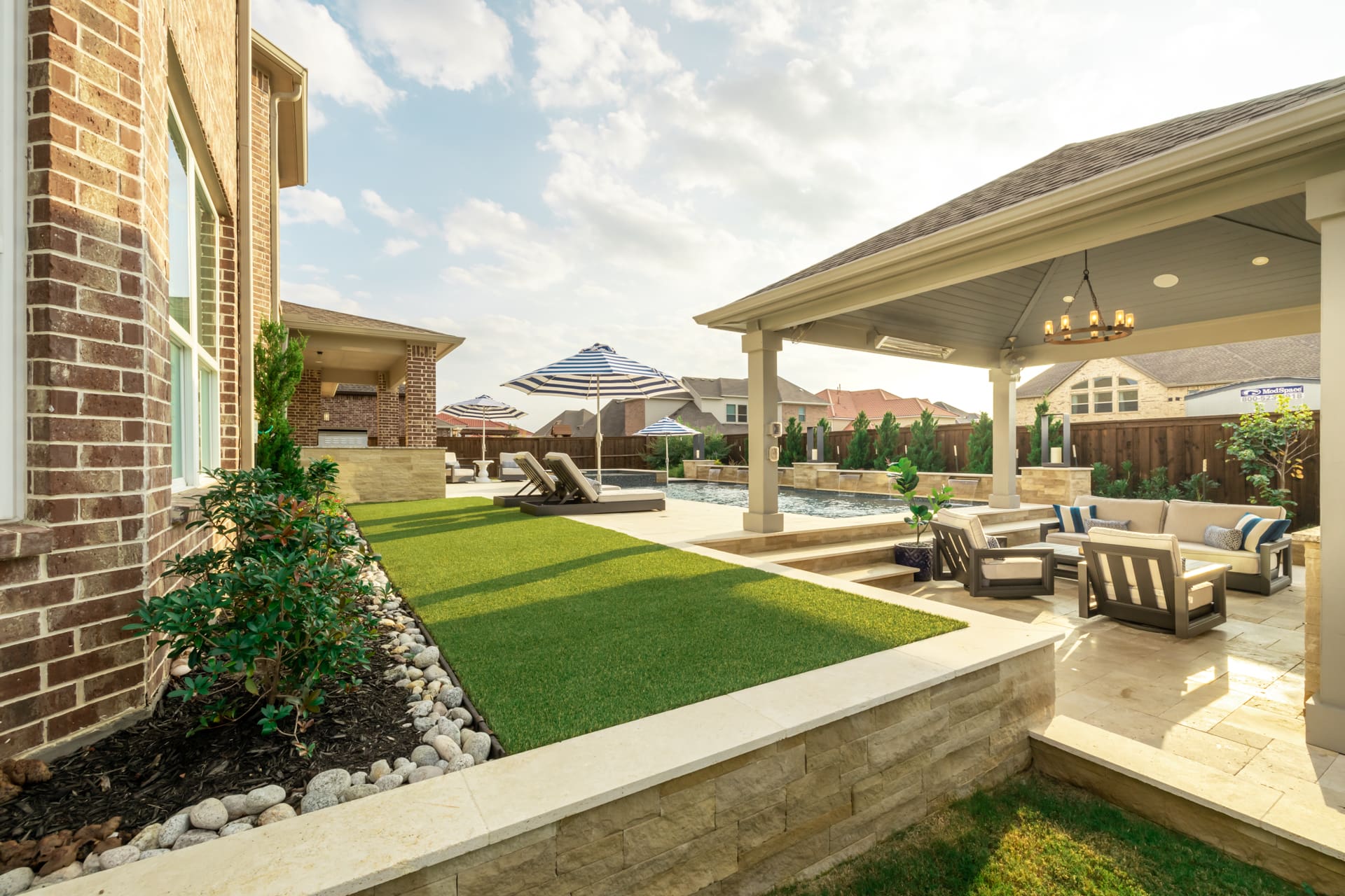 Barefoot Drive: Luxury Pool & Custom Outdoor Space in Dallas, TX